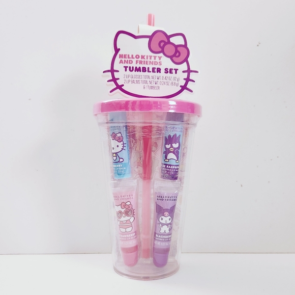 Hello Kitty | Dining | Hello Kitty Friends Tumbler With 2 Lip Glosses ...